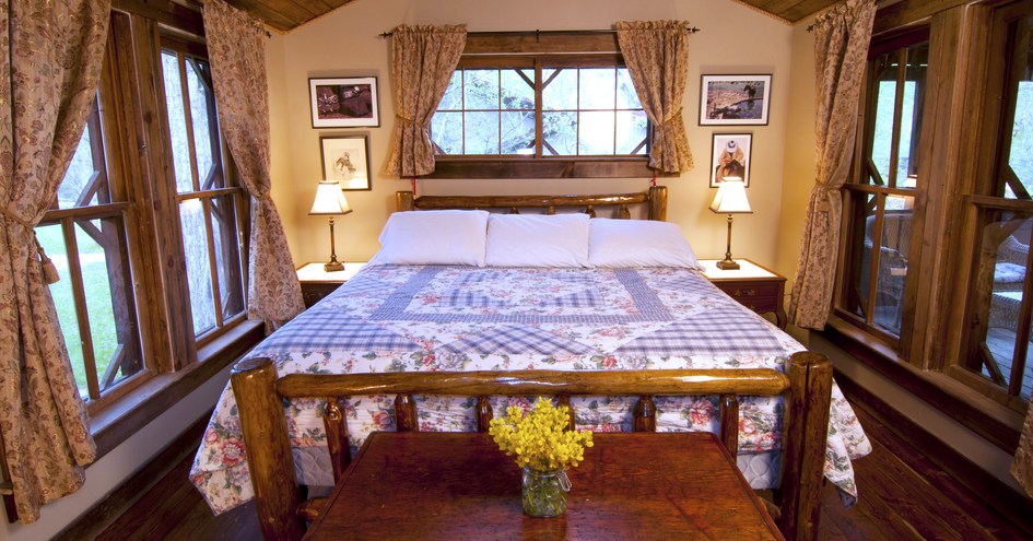 HF Bar Ranch in Saddlestring, WY - Lodge & Ranch Deals