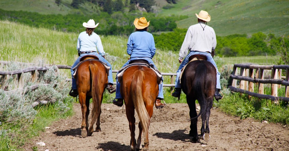HF Bar Ranch in Saddlestring, WY - Lodge & Ranch Deals