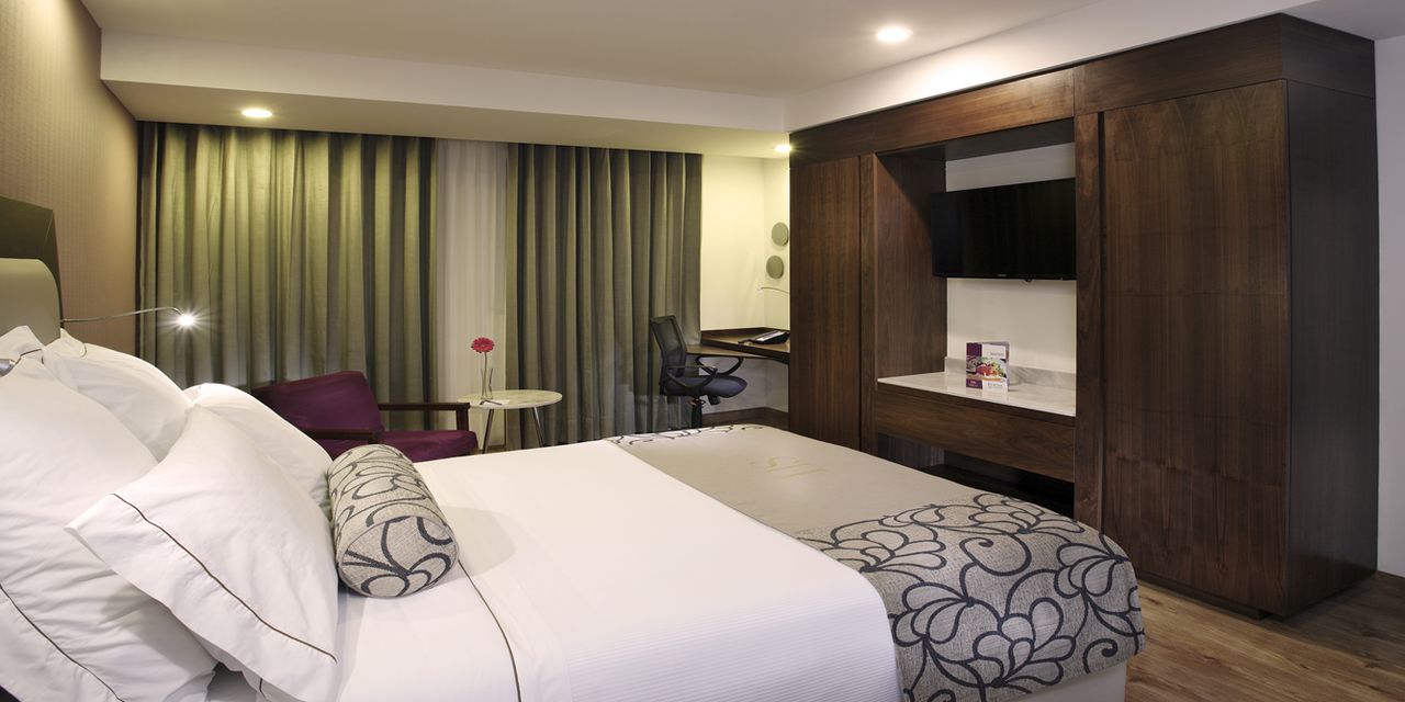 HS HOTSSON Hotel Queretaro in Queretaro, Mexico