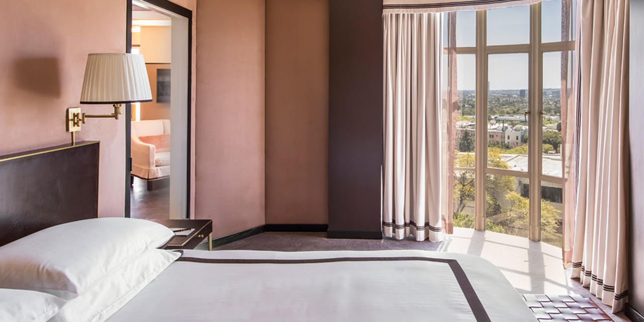 Sunset Tower Hotel in Beverly Hills, California