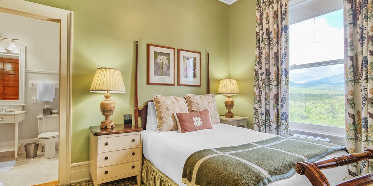 Omni Mount Washington Resort in New Hampshire